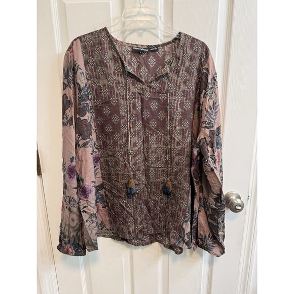 Tolani | Tops | Tolani Collection Xl Cora Pullover Blouse Tie At Neck ...